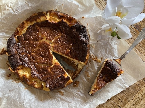 Βάσκικο “Καμμένο” τσηζ κέικ (Basque burnt cheesecake)! | Sokolatomania ...
